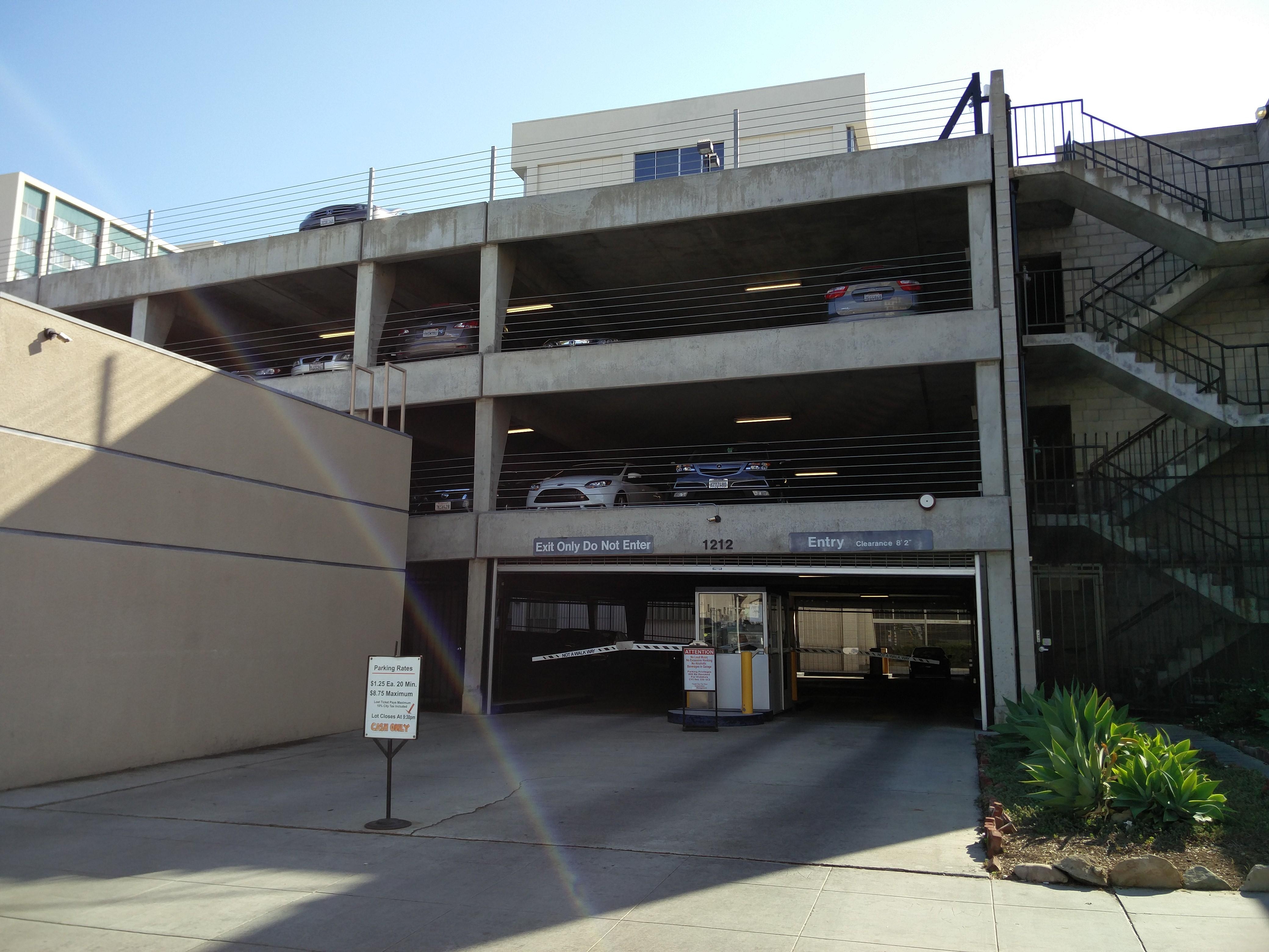 1212 7th St Garage - Parking in Santa Monica | ParkMe