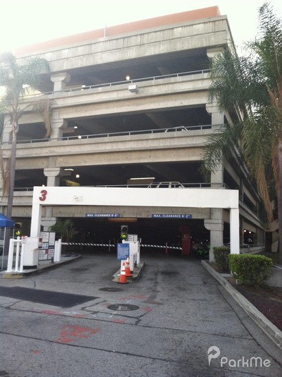 Lax - P3 - Parking in Los Angeles | ParkMe